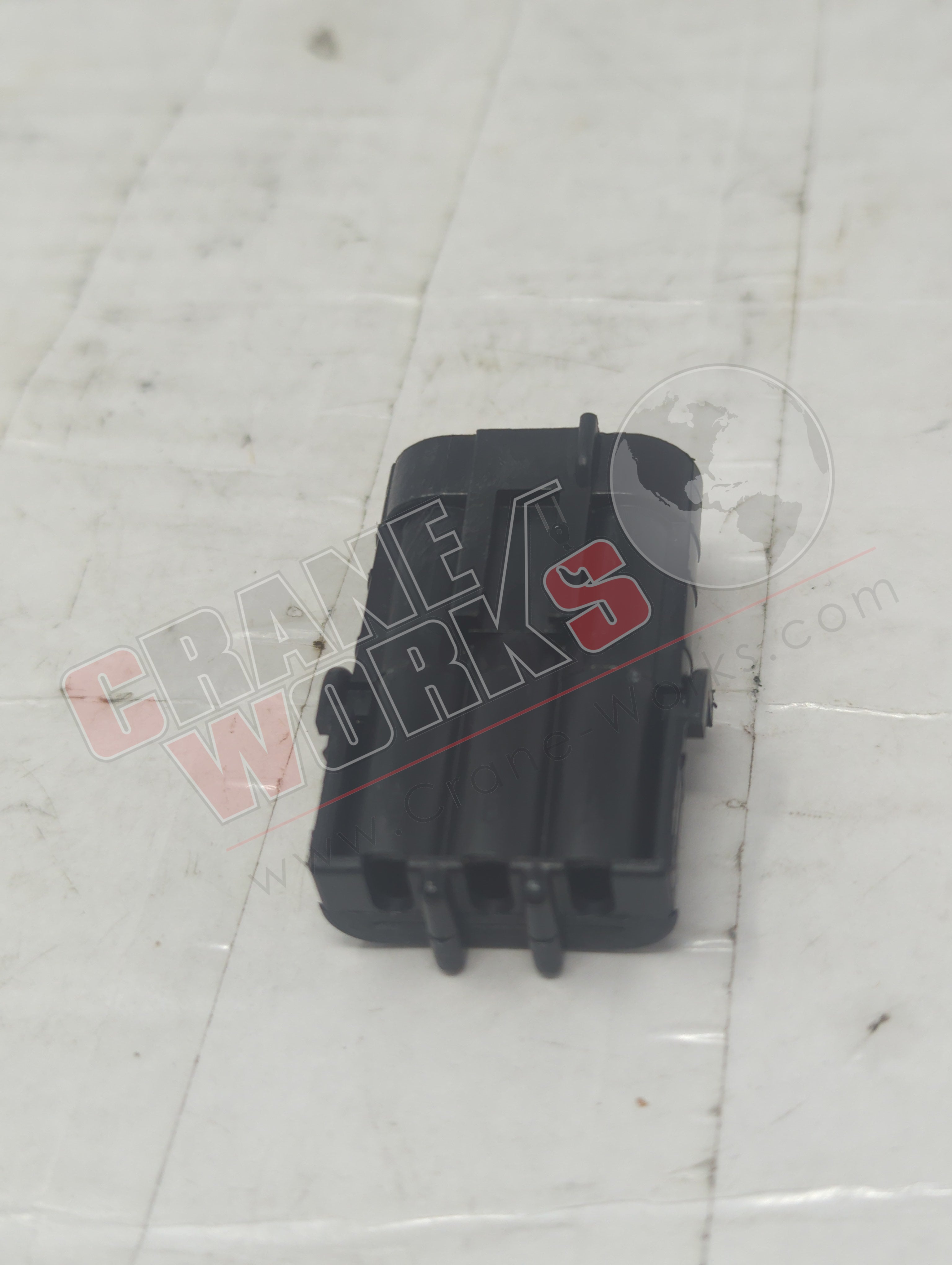 7352 | New Conn Shell 3-Way Weather Pack – CraneWorks