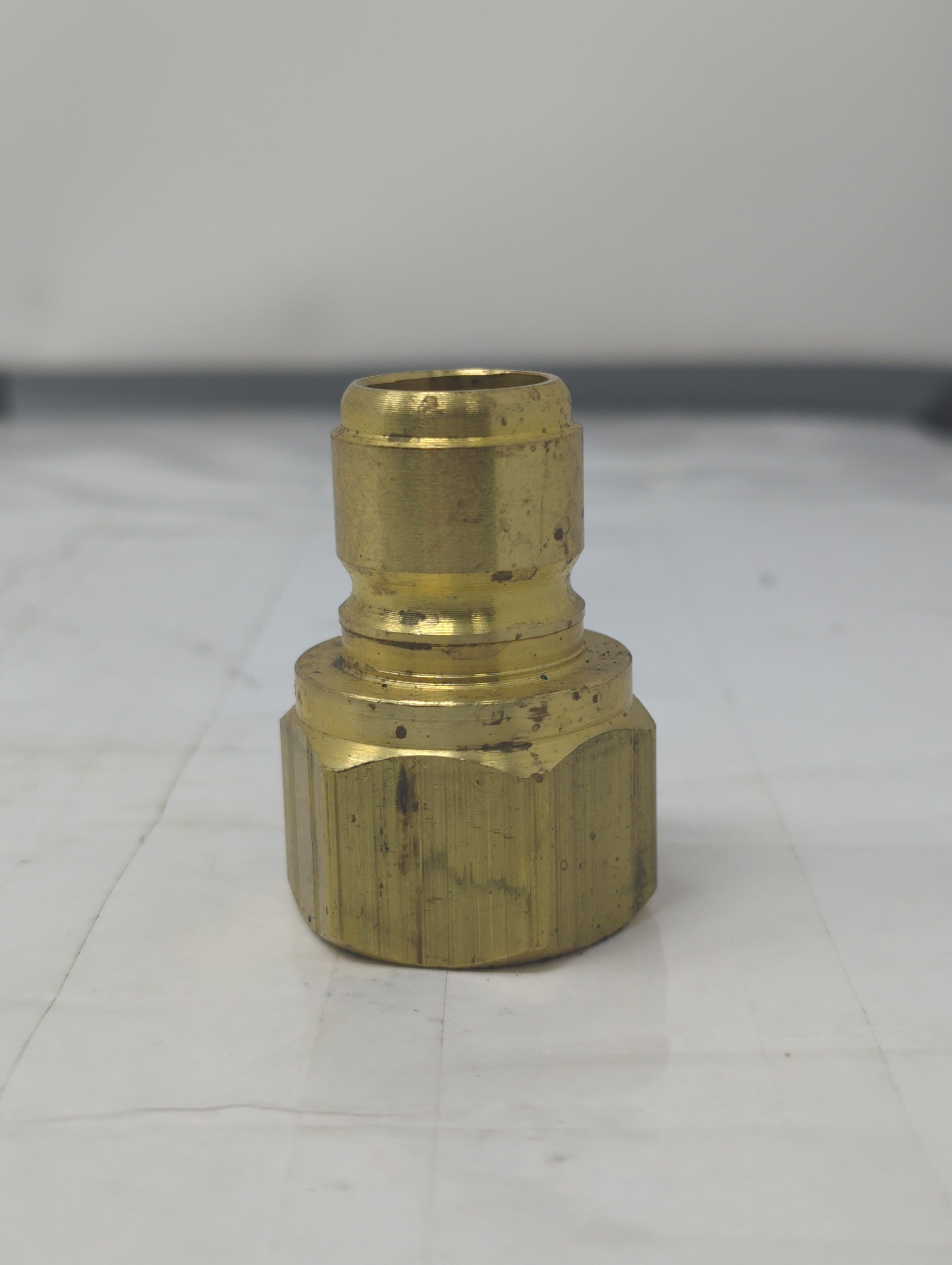B10512 | New Fem Pipe Coupler (Bst-6) – CraneWorks