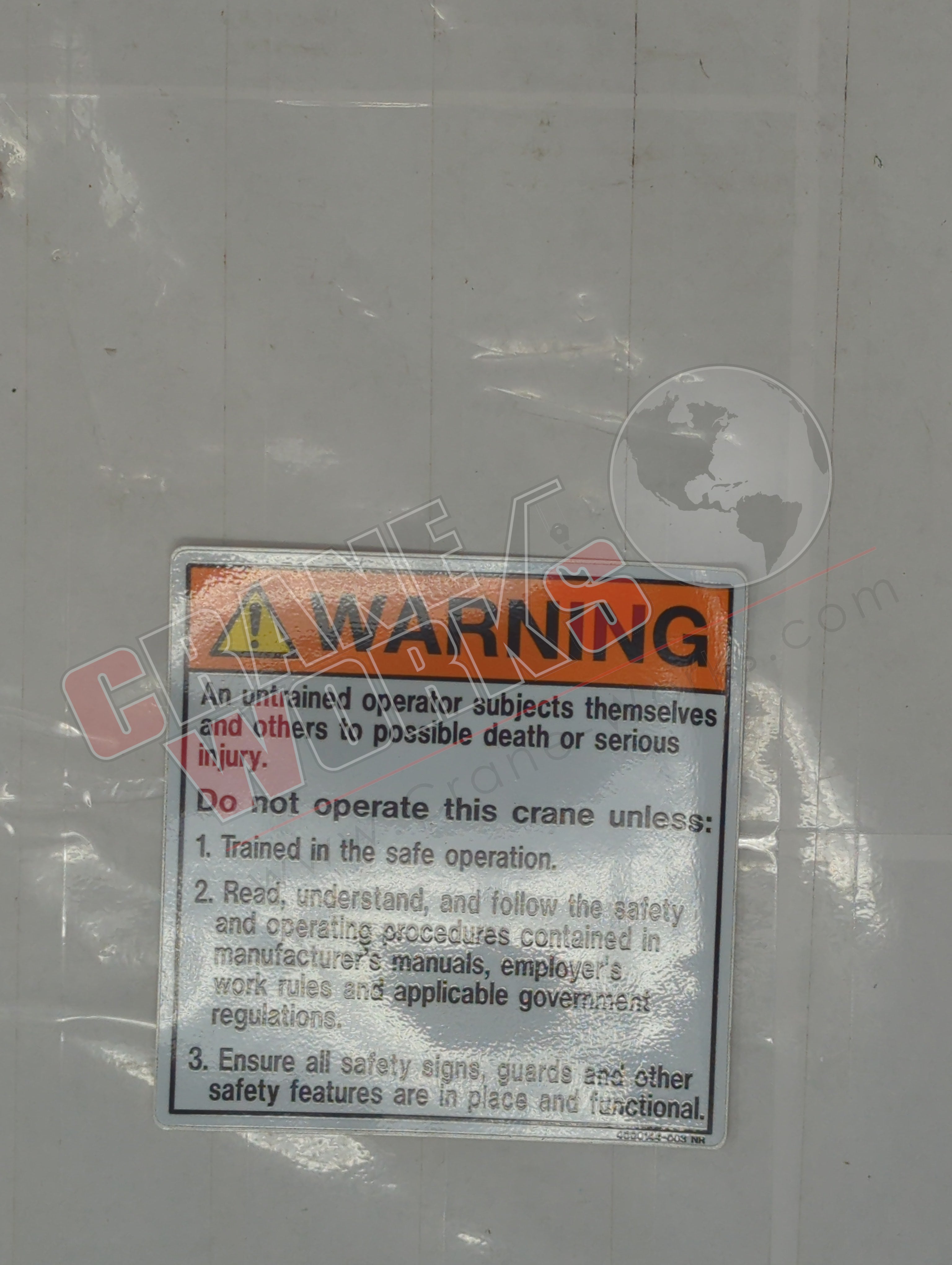 4000144.003 | New Decal, Warning Crane Operator Qualified – CraneWorks