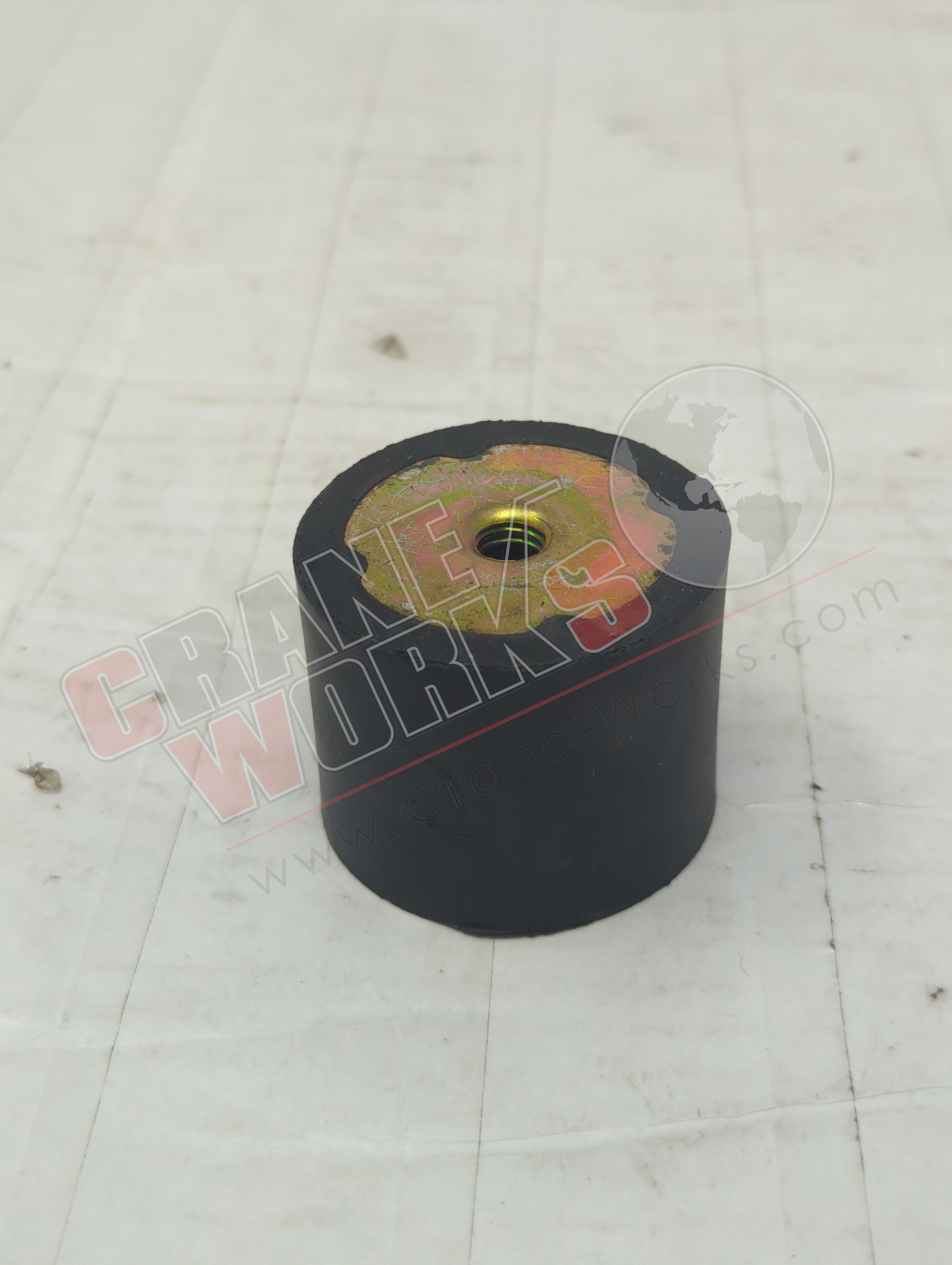 2NPD5 | New 3/8 Female Vib Isolator 165Lb – CraneWorks