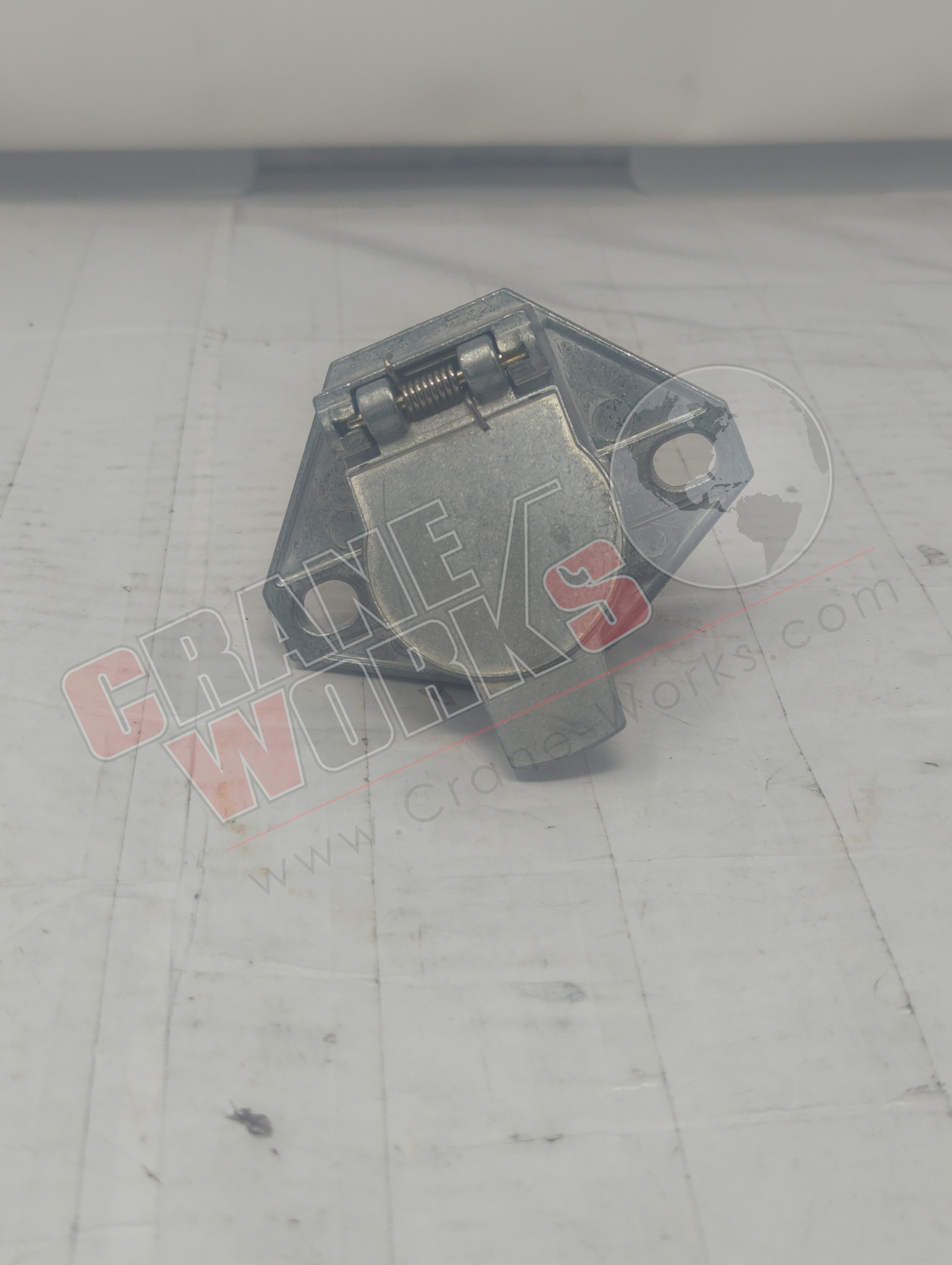 421171 | New 2 Pole Recepticle – CraneWorks