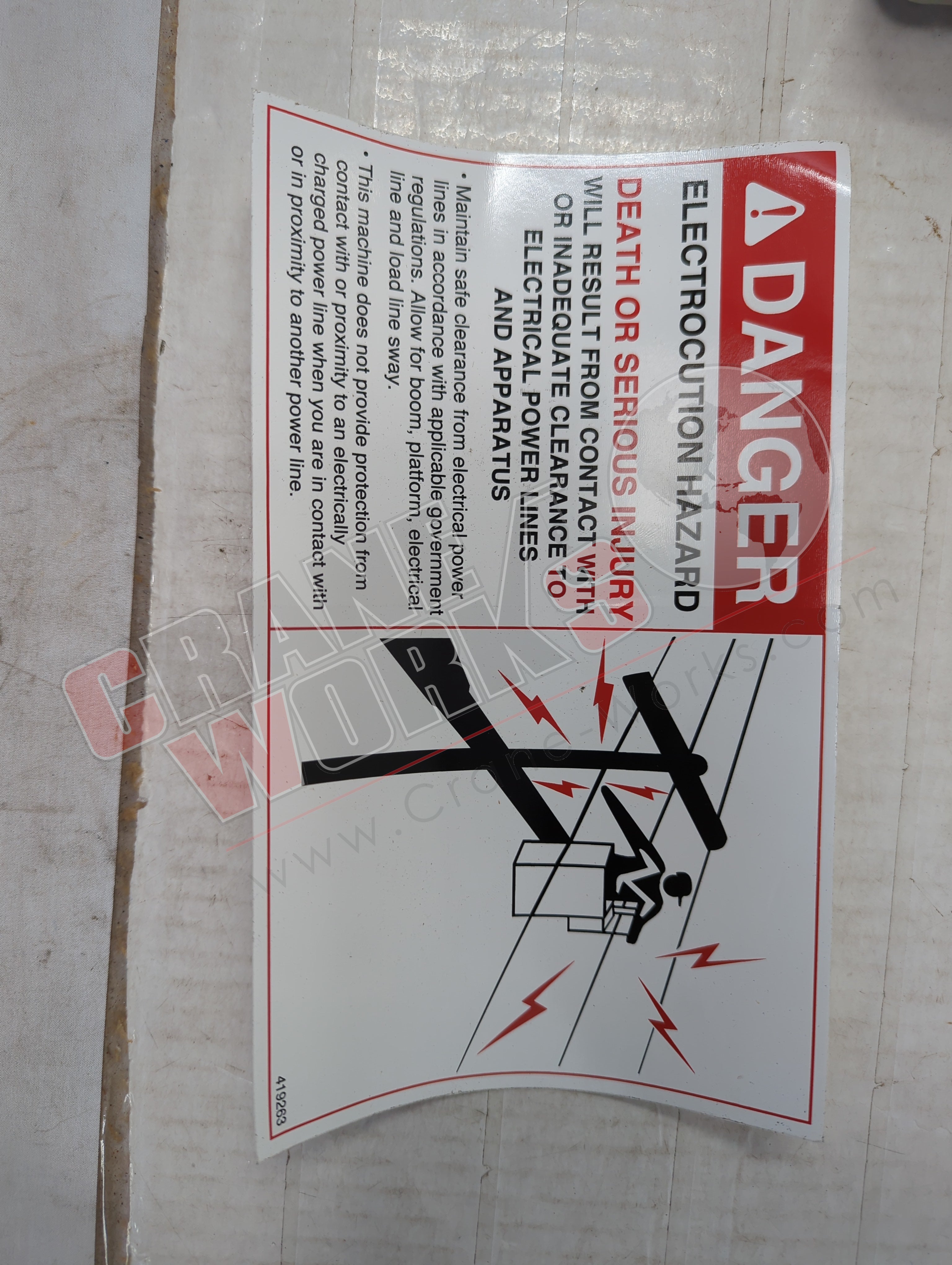 419263TU | New Decal, Electrocution Hazard – CraneWorks