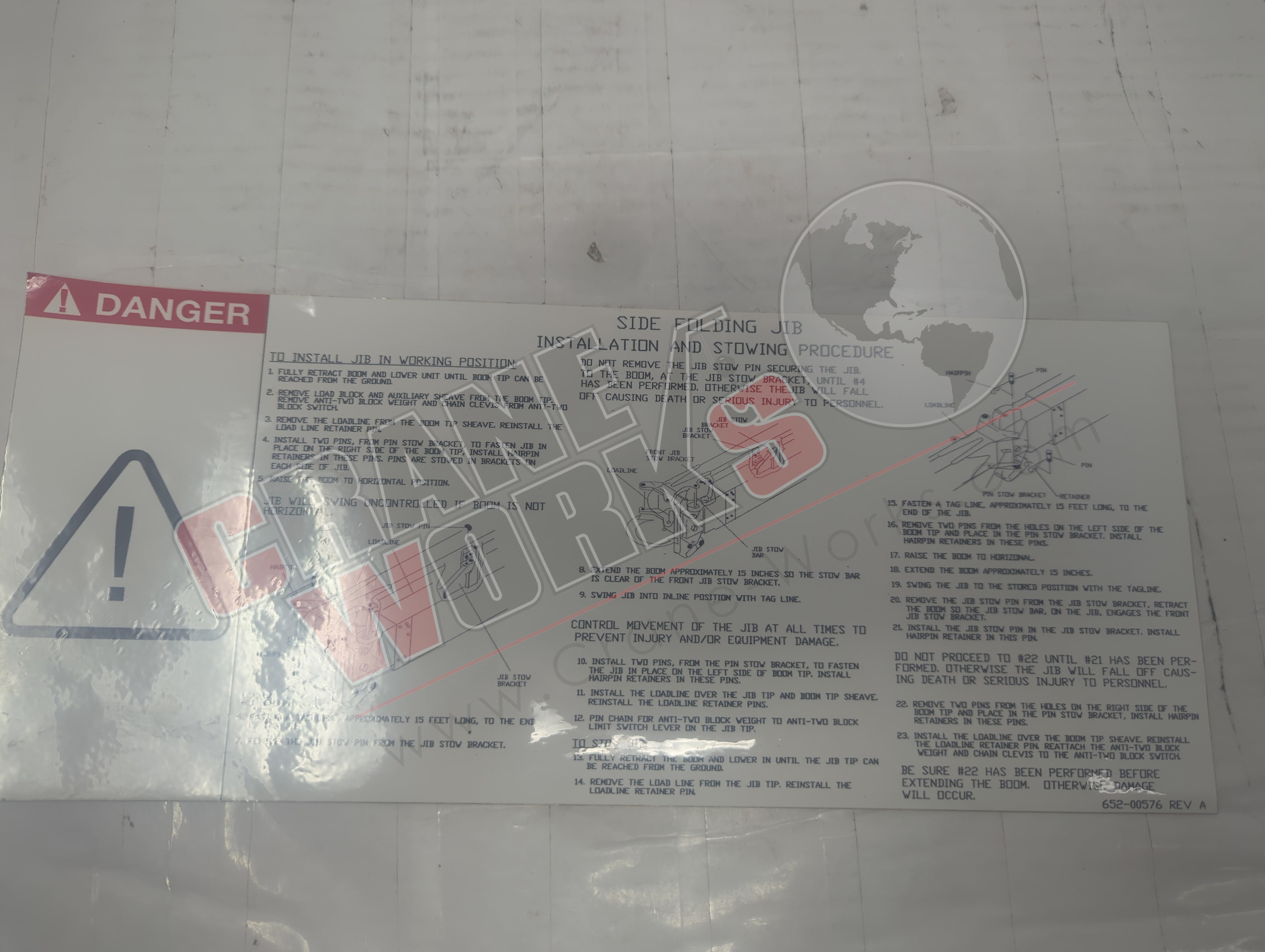 652-00576 | New Decal-Side Folding Jib – CraneWorks