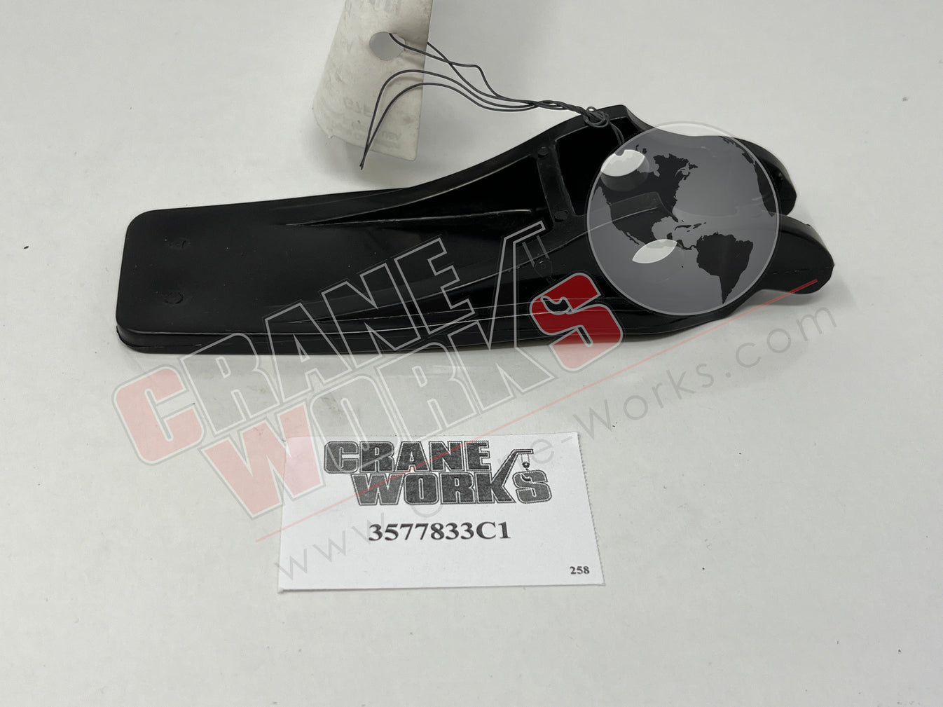 3577833C1 | New Handle – CraneWorks